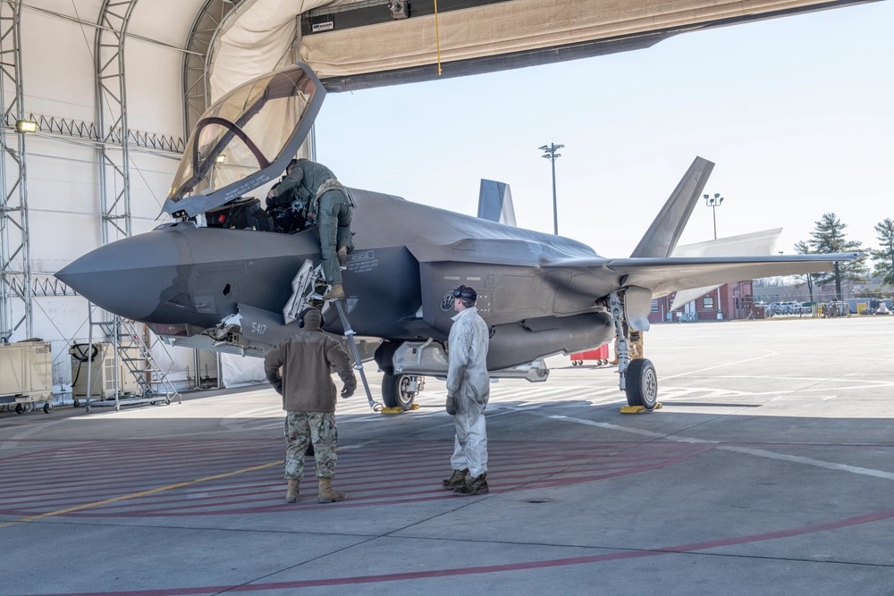 Ohio Air National Guard to take to the night sky's
