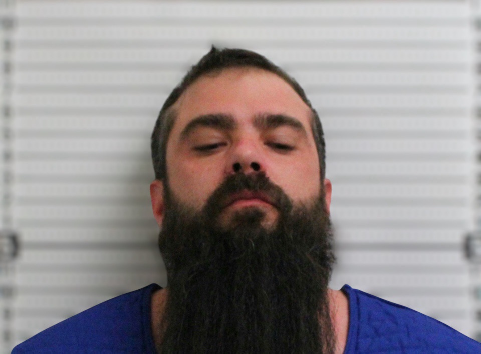 Man arrested after high-speed pursuit and gun incident in Ross County